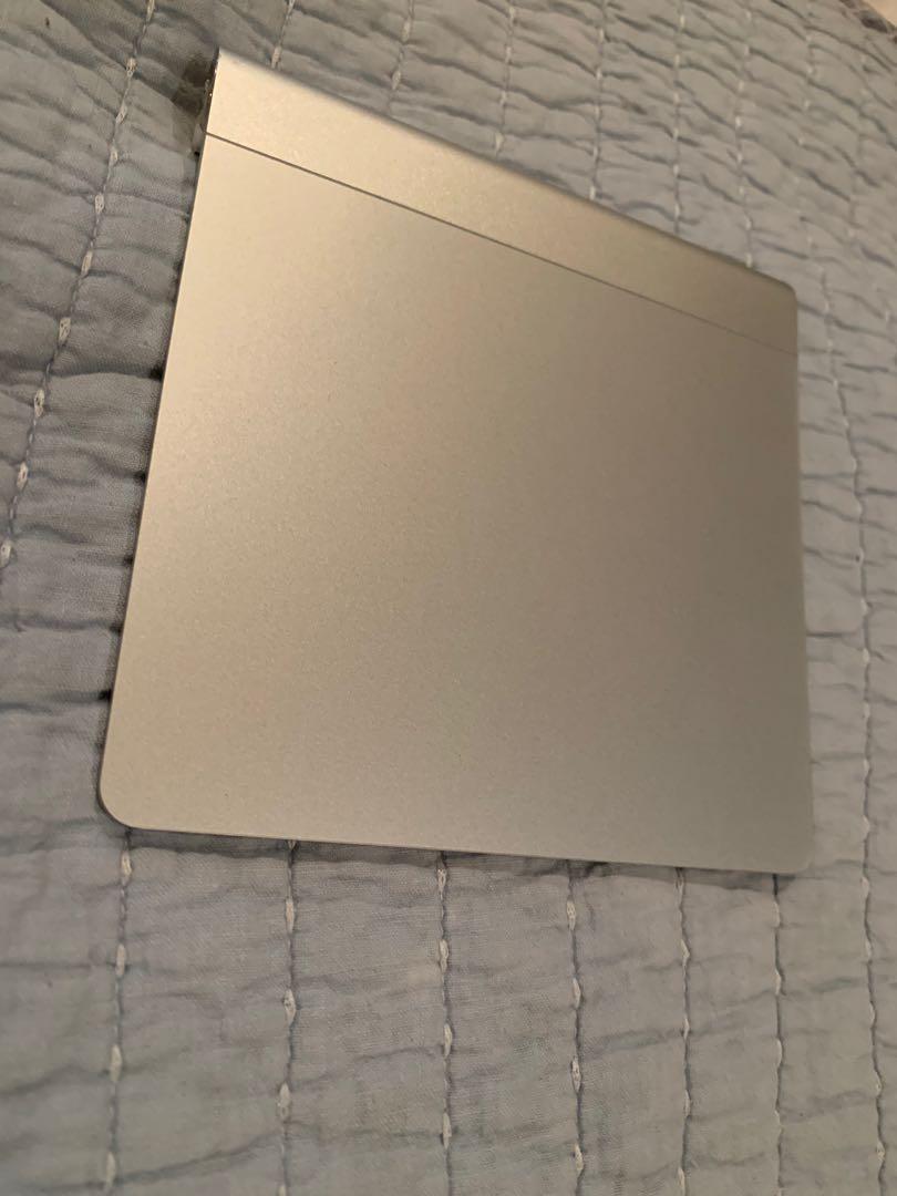 Magic keyboard gen.1, Computers & Tech, Parts & Accessories, Computer ...