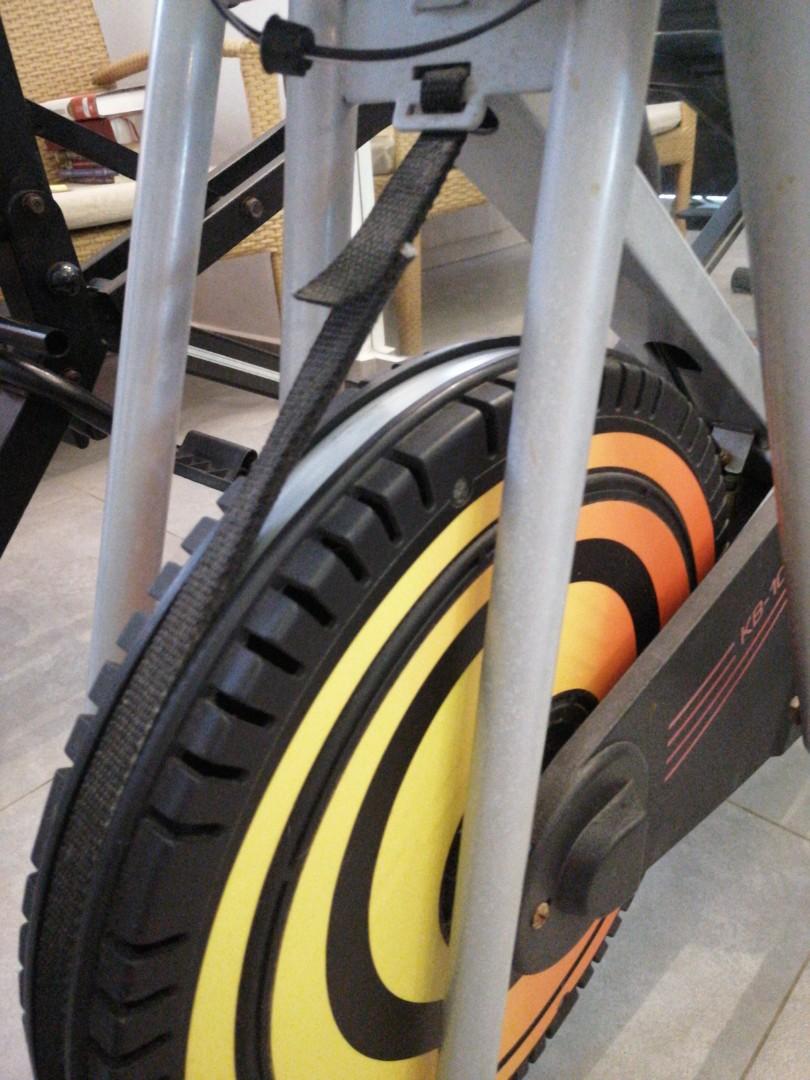 OTO KB-1000 Kinetic Bike Bicycle Exercise Machine, Sports Equipment ...