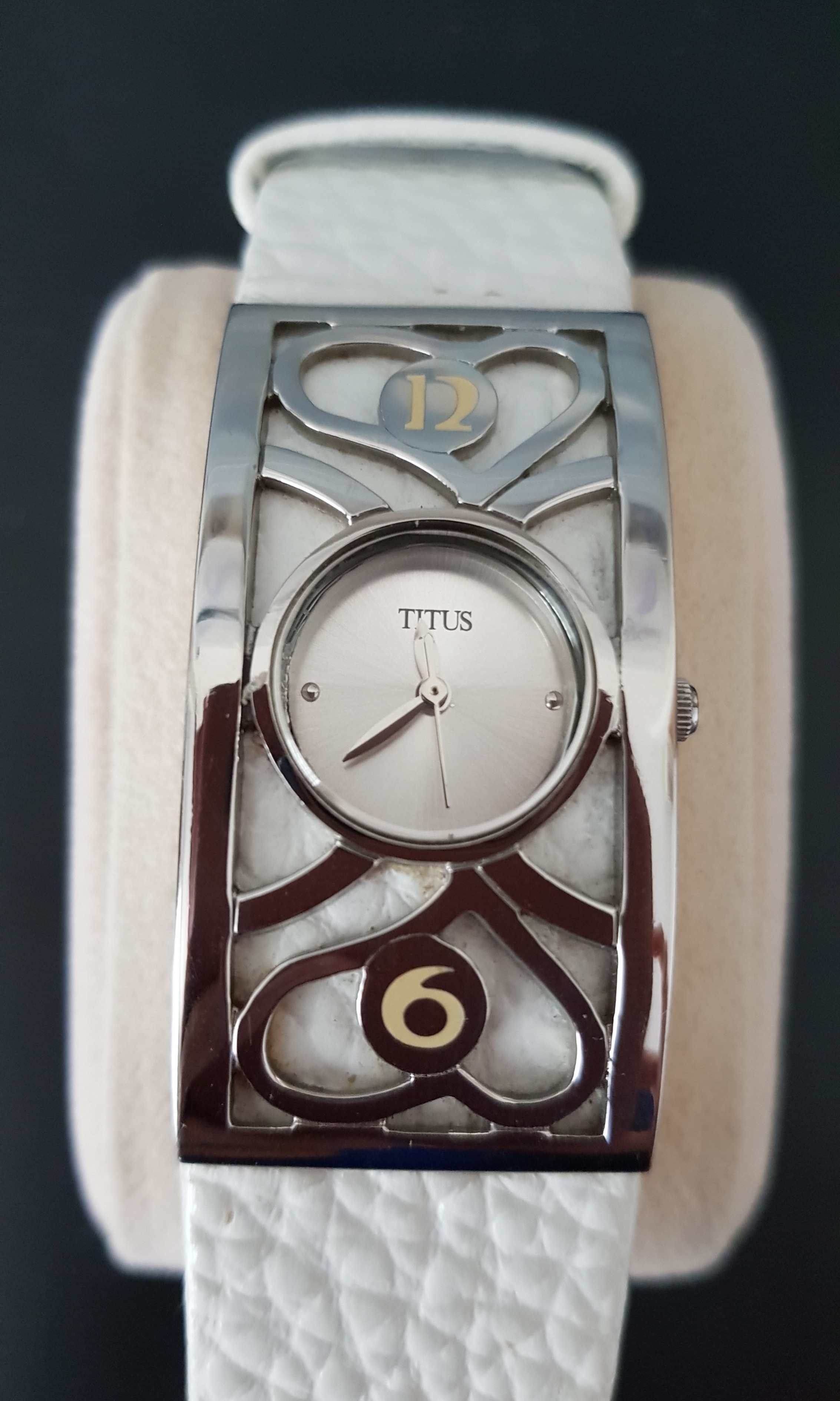 Sovil et Titus Ladies Watch, Women's Fashion, Watches & Accessories ...