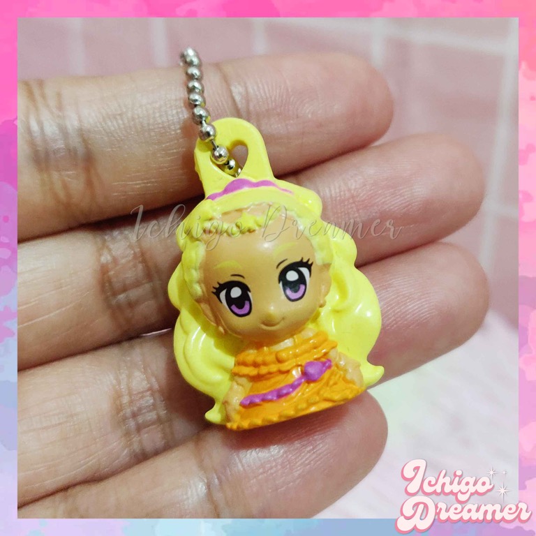 TC21b_0163 Star Twinkle Precure Mini Keycharm (Cure Soleil), Hobbies ...