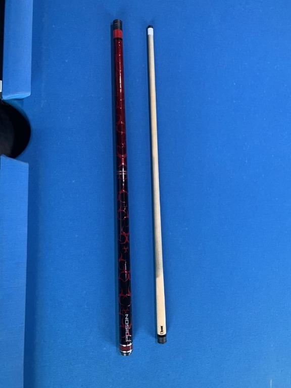 Venom Poison Cue, Sports Equipment, Sports & Games, Billiards & Bowling ...