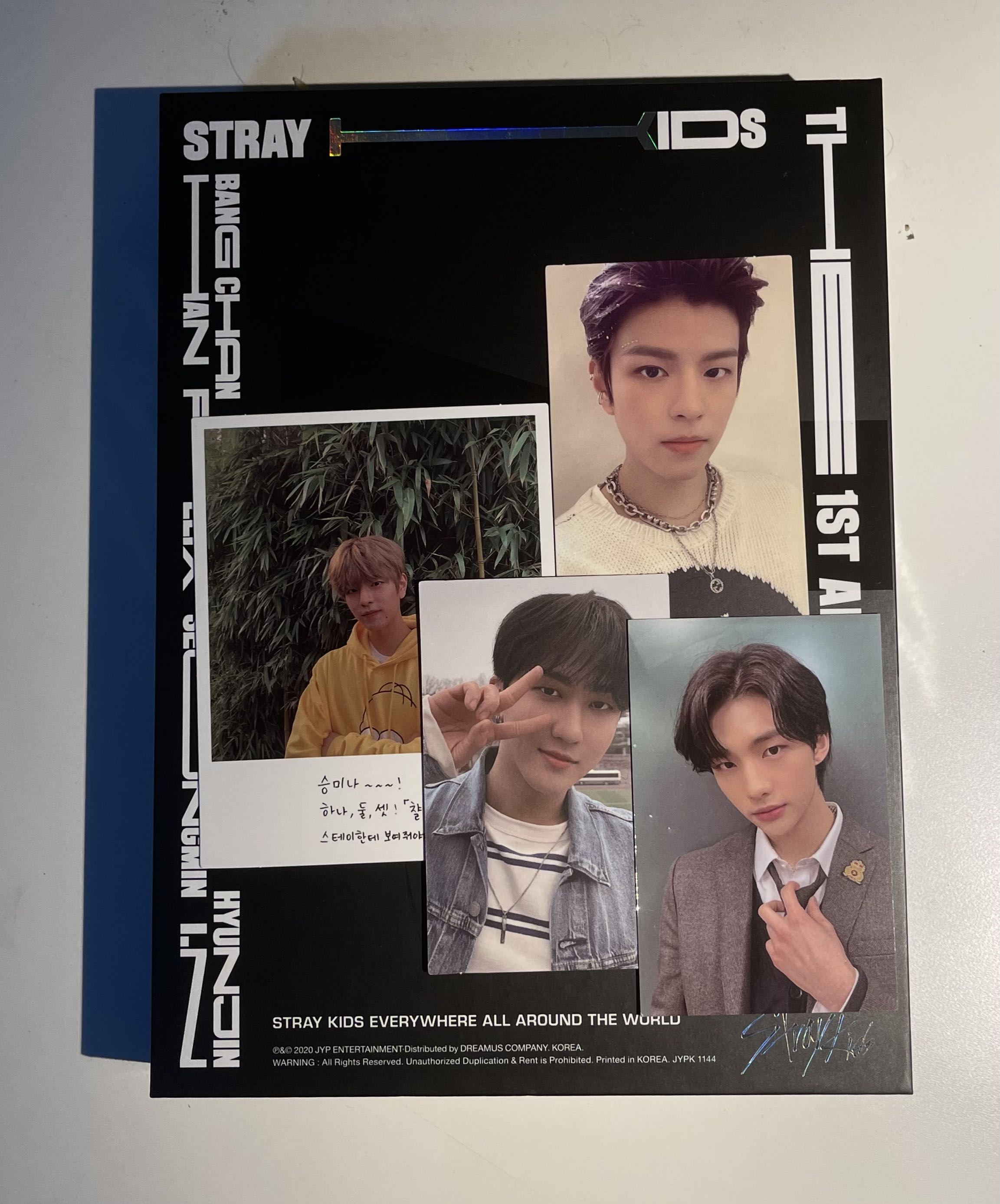 wts skz go live album limited edition, Hobbies & Toys, Memorabilia ...