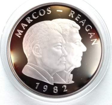 1982 MARCOS-REAGAN 25 PISO PROOF, Hobbies & Toys, Memorabilia ...