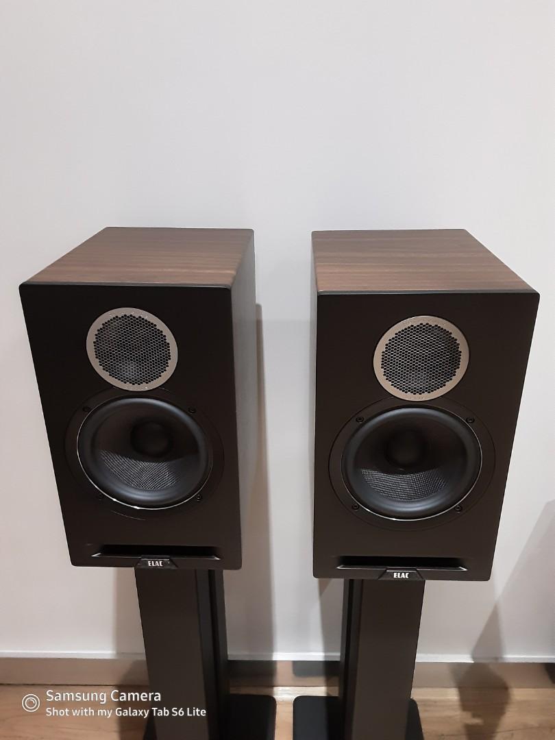Elac Debut Reference DBR62 bookshelf speakers, Audio, Soundbars ...