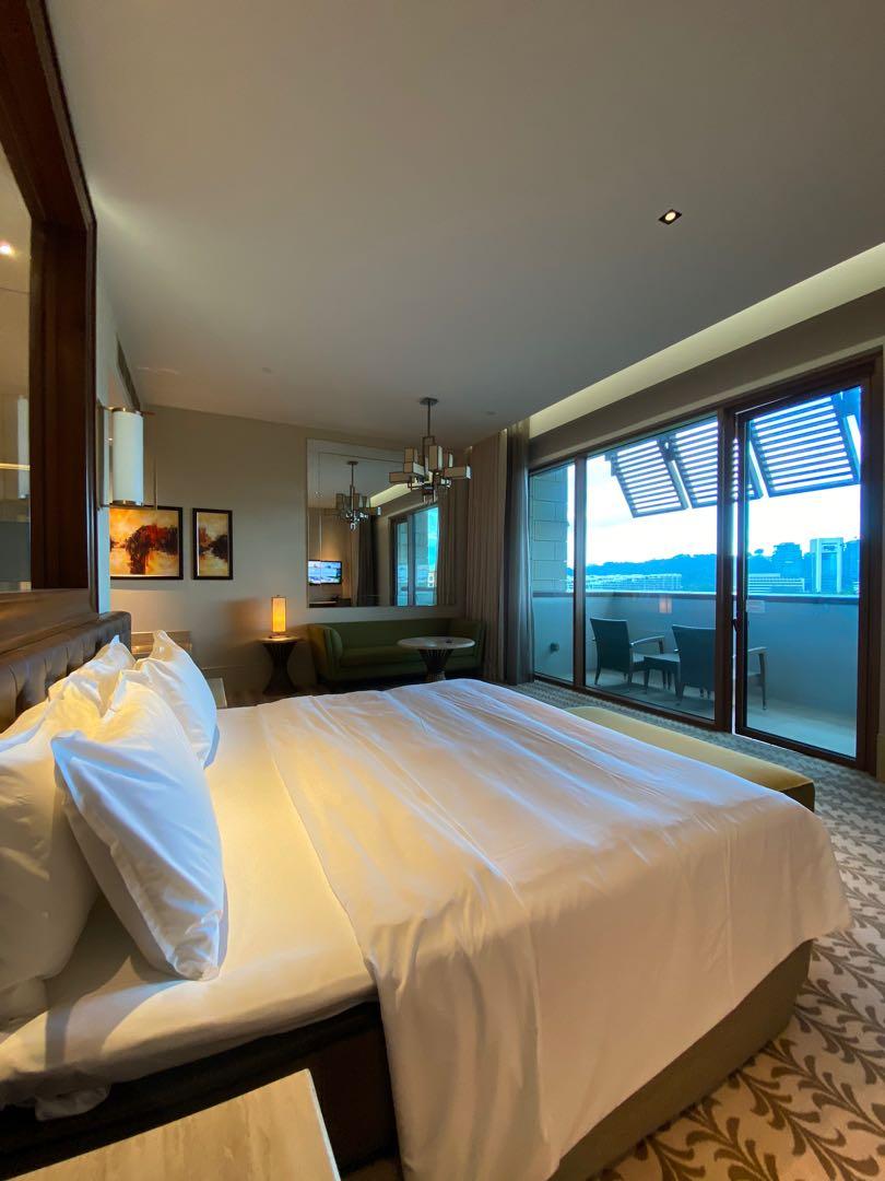 Equarius hotel - (RWS ) Resort world Sentosa MBS - Marina Bay Sands ...