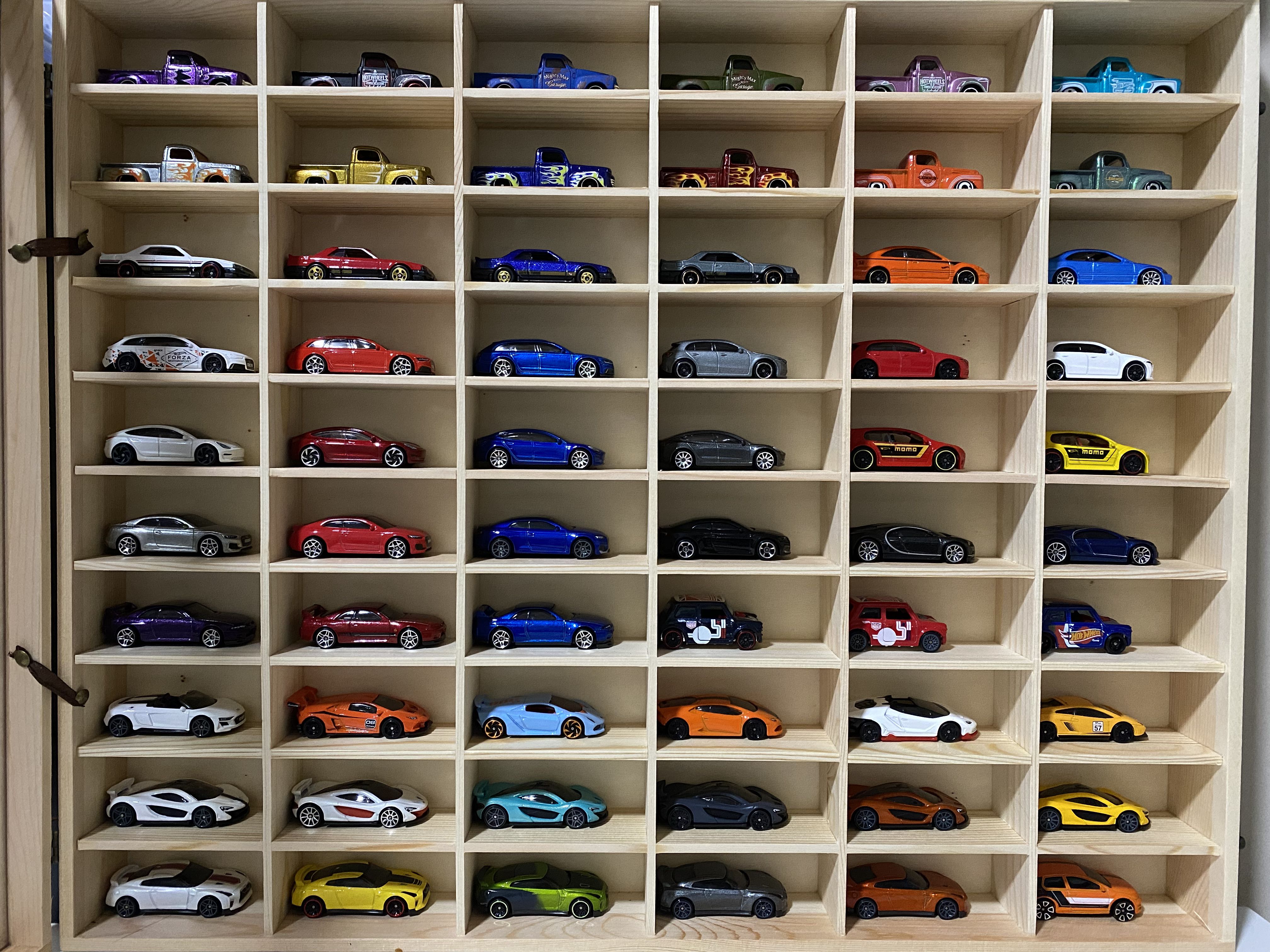 Hotwheels racks, Hobbies & Toys, Toys & Games on Carousell