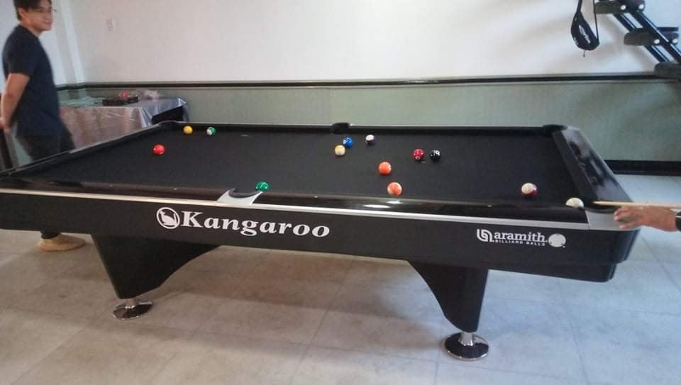 KANGAROO BILLIARD TABLE COMPLETE SET, Sports Equipment, Sports & Games ...