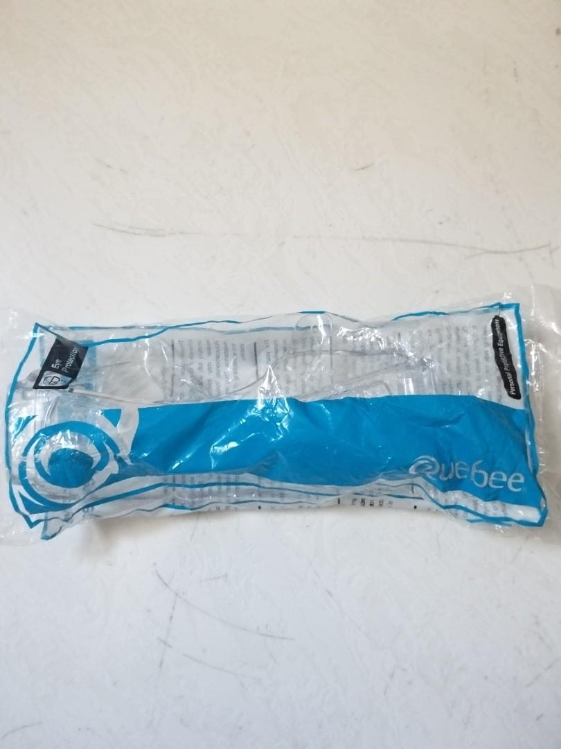 Lab safety goggles (Quebee), Everything Else on Carousell