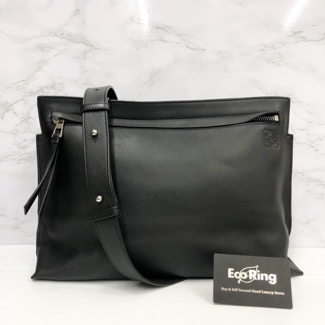 Loewe Black Leather Shoulder Bag 217009257 !, Luxury, Bags & Wallets on ...