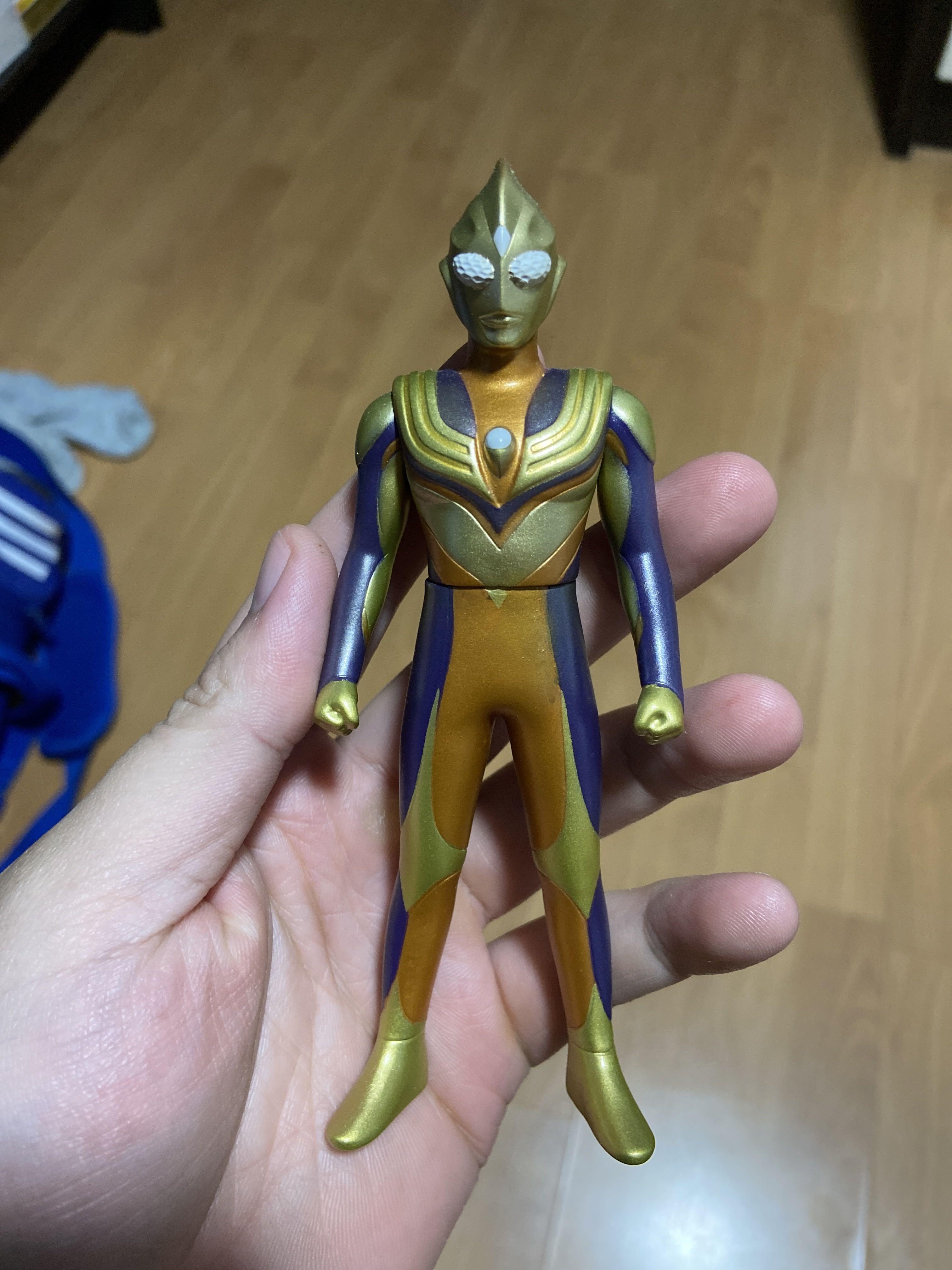 Ultraman Tiga Golden Glitter, Hobbies & Toys, Toys & Games on Carousell