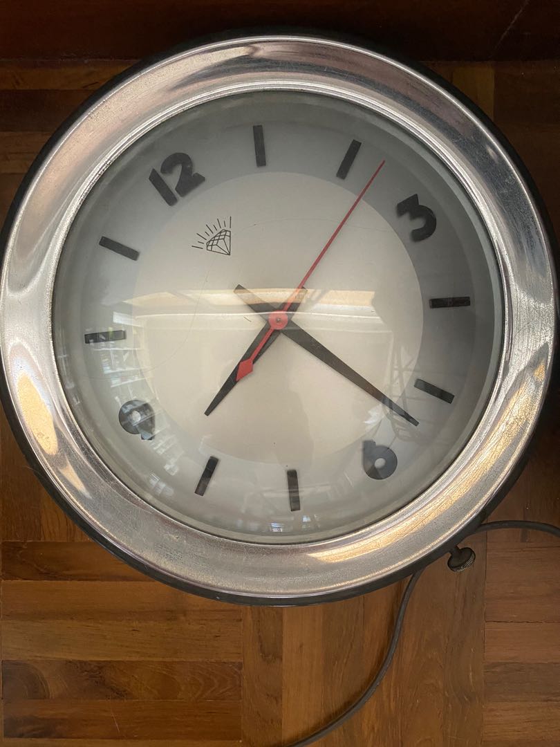Vintage Diamond Wall Clock, Furniture & Home Living, Home Decor, Wall ...