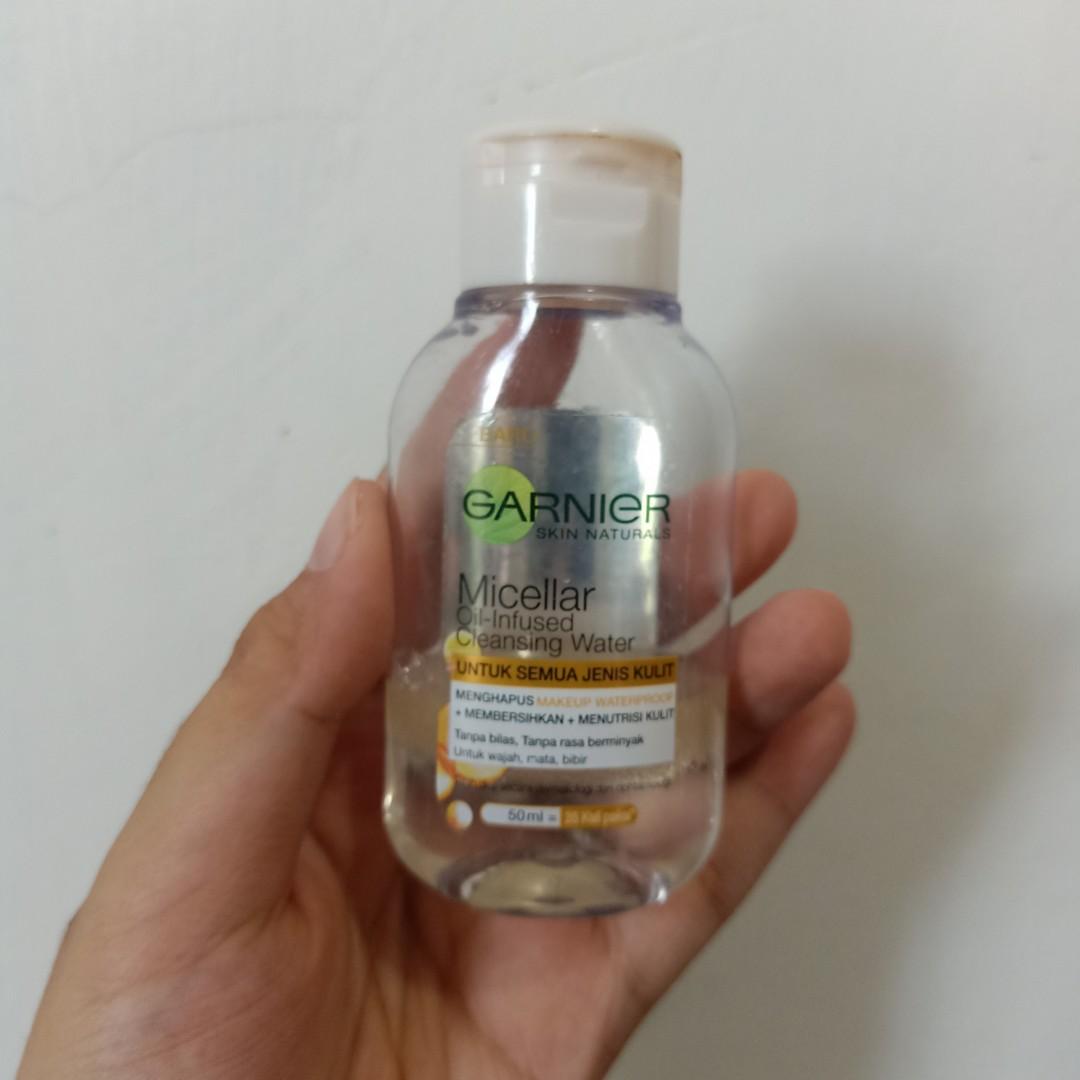 Garnier Oil Micellar Water (Yellow), Kesehatan & Kecantikan, Kulit ...
