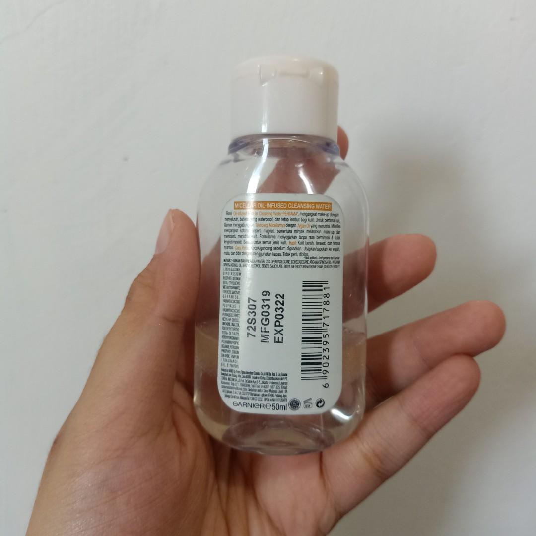 Garnier Oil Micellar Water (Yellow), Kesehatan & Kecantikan, Kulit ...