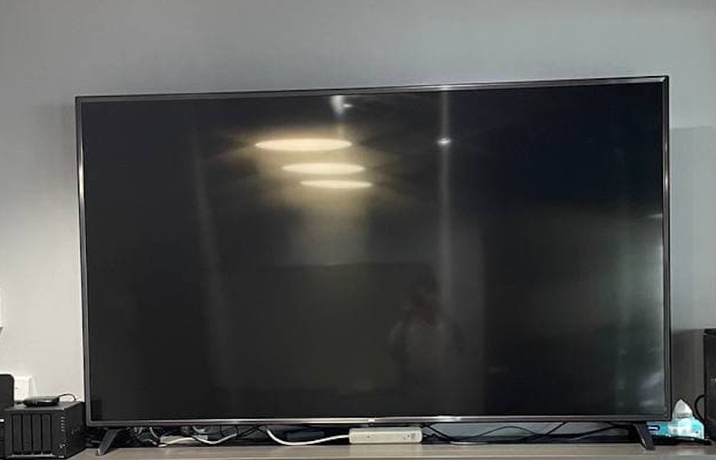 LG 86 inch TV (LIKE NEW), TV & Home Appliances, TV & Entertainment, TV ...