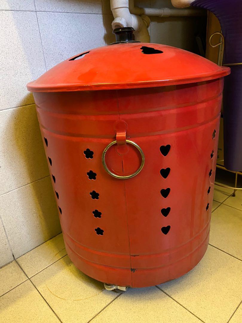 Do you have a big paper shredder machine at home to shred confidential ...