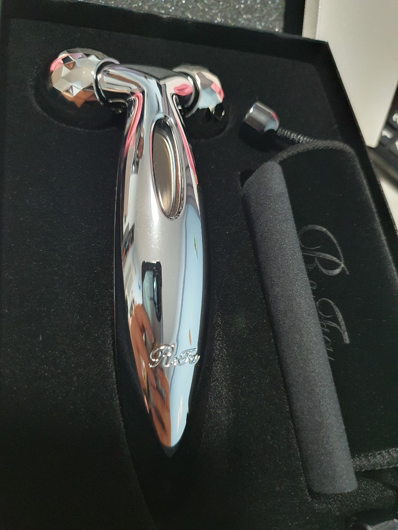 Refa Carat Face, Beauty & Personal Care, Face, Face Care on Carousell