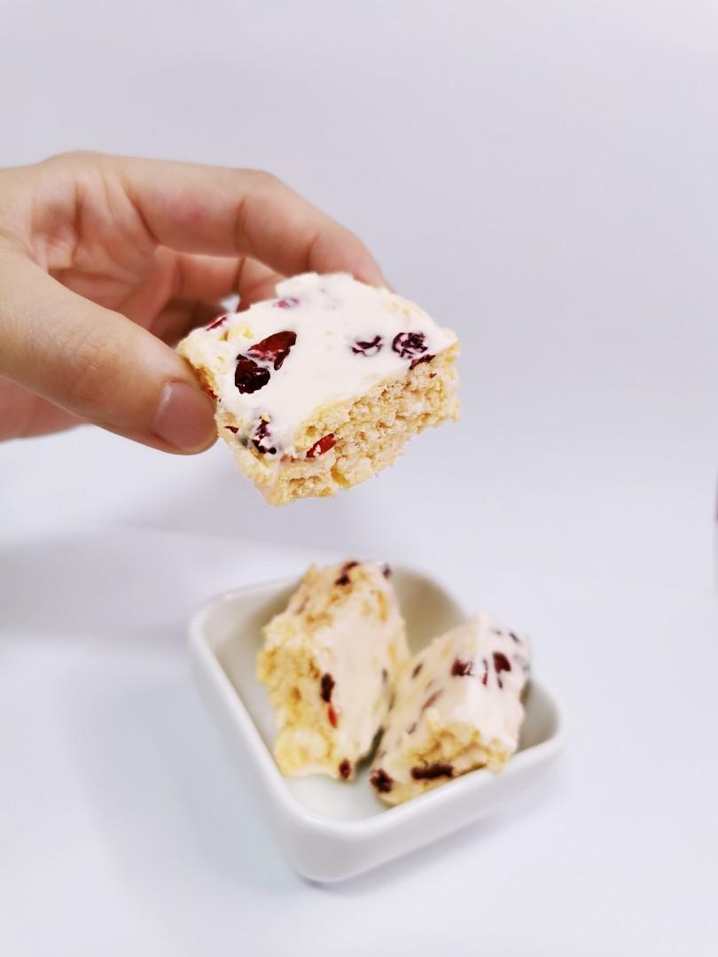 Snowflakes Crisp, Food & Drinks, Packaged & Instant Food on Carousell