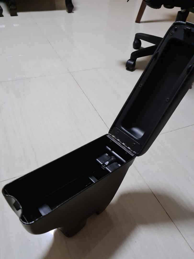 Suzuki Swift arm rest, Car Accessories, Accessories on Carousell
