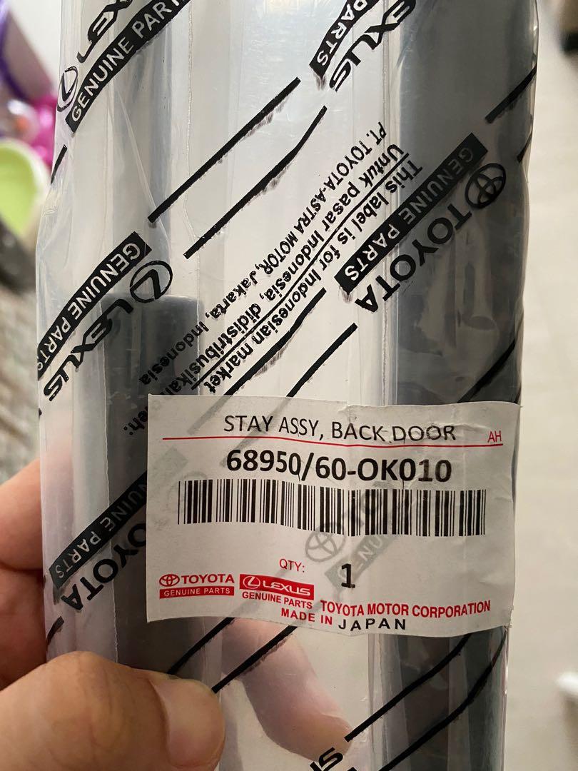 Toyota rear boot struts replacement, Car Accessories, Accessories on ...