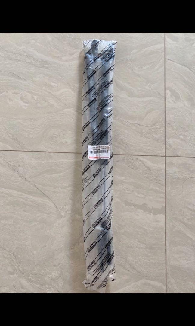 Toyota rear boot struts replacement, Car Accessories, Accessories on ...