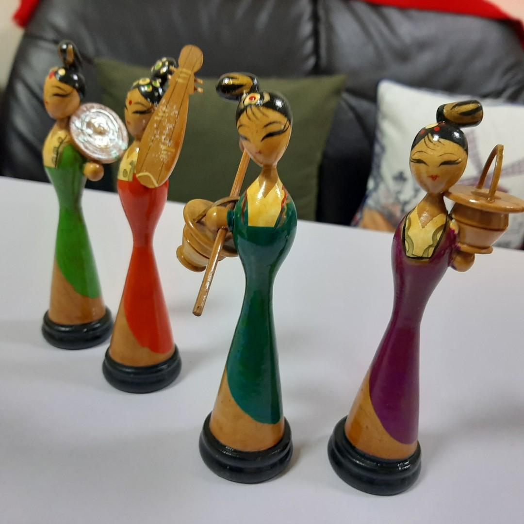 4 Chinese Figurines, Hobbies & Toys, Memorabilia & Collectibles ...