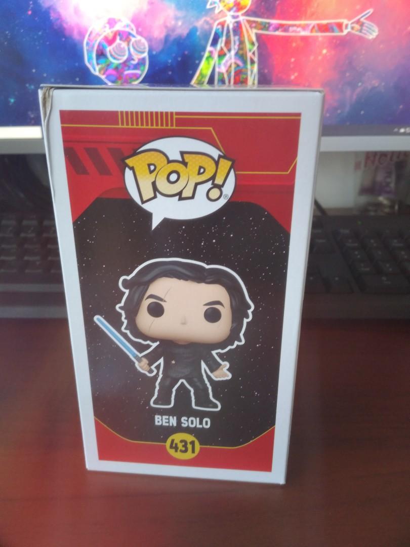 Ben Solo (blue lightsaber) and Rey (two lightsabers) Funko Pop ...