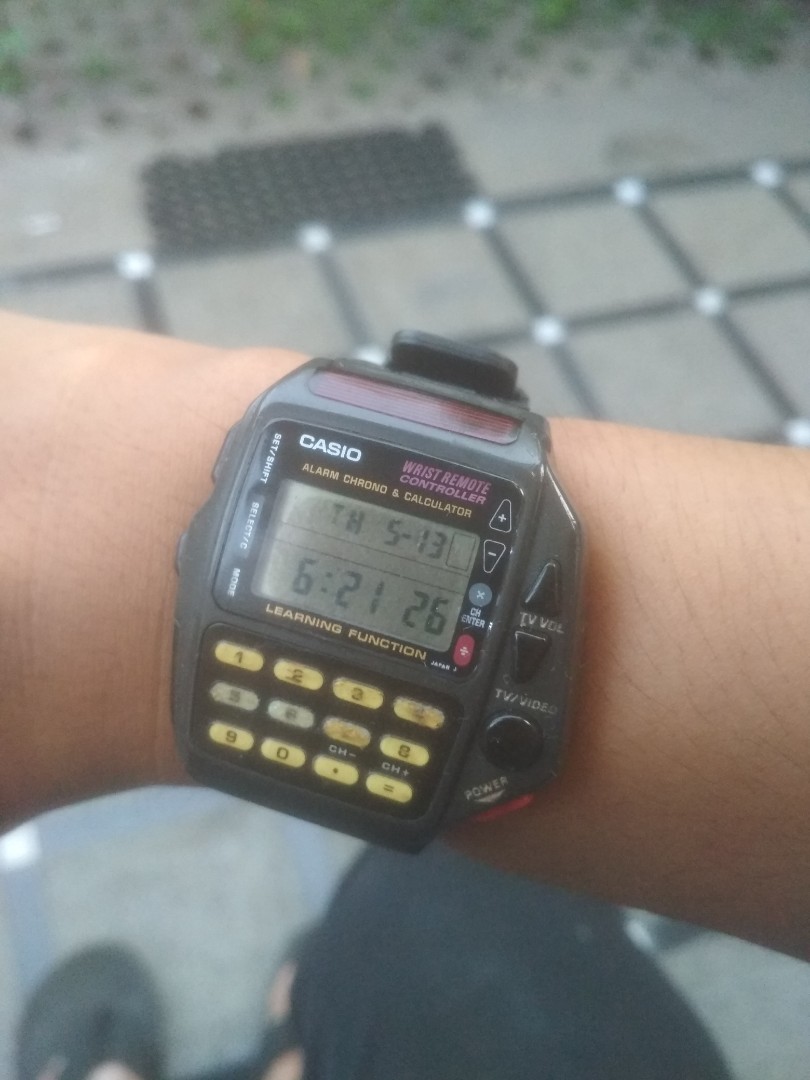 Casio CMD 40, Fesyen Pria, Jam Tangan di Carousell