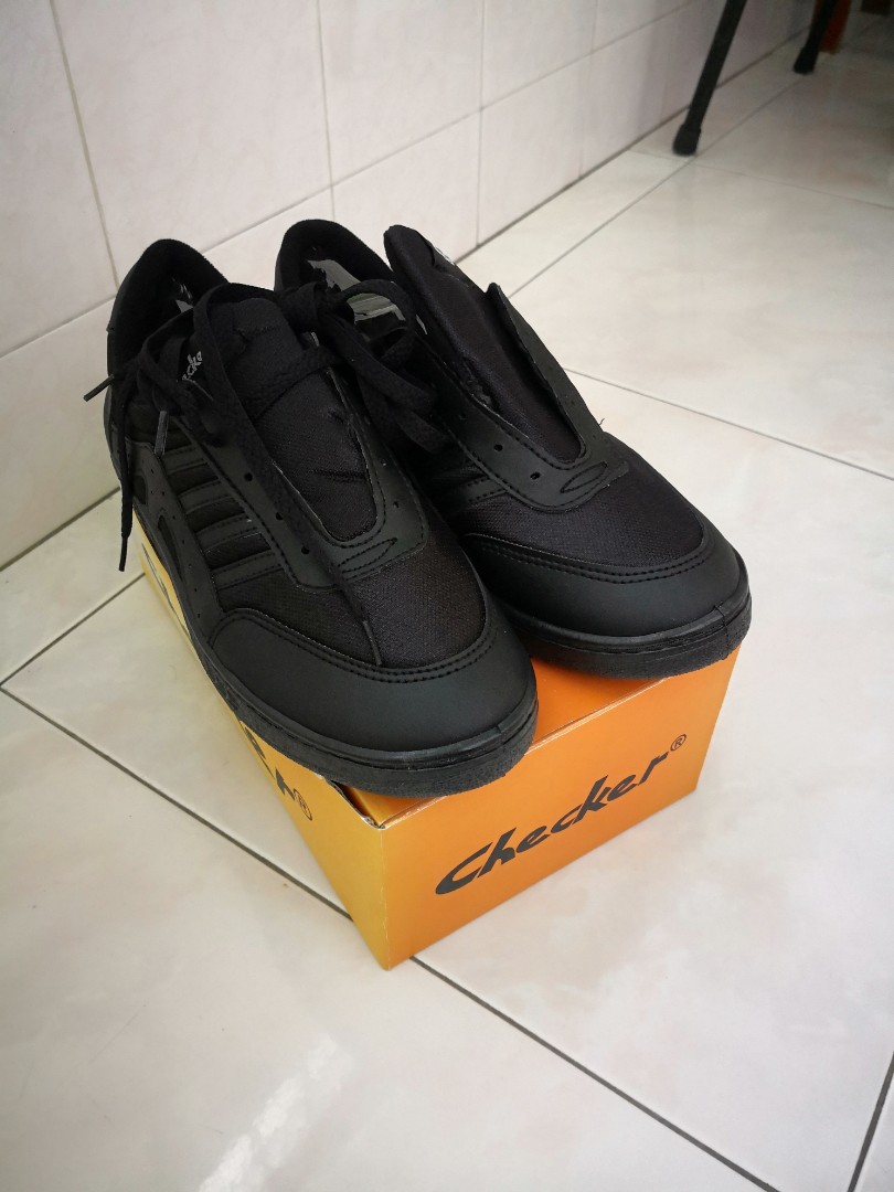 Checkers Sneaker, Men's Fashion, Footwear, Sneakers on Carousell