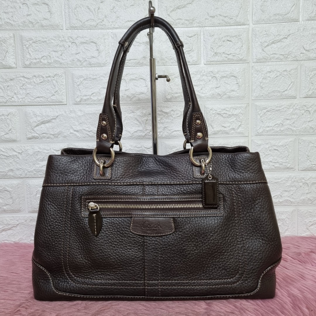 Coach Penelope Shoulder Bag, Luxury, Bags & Wallets on Carousell