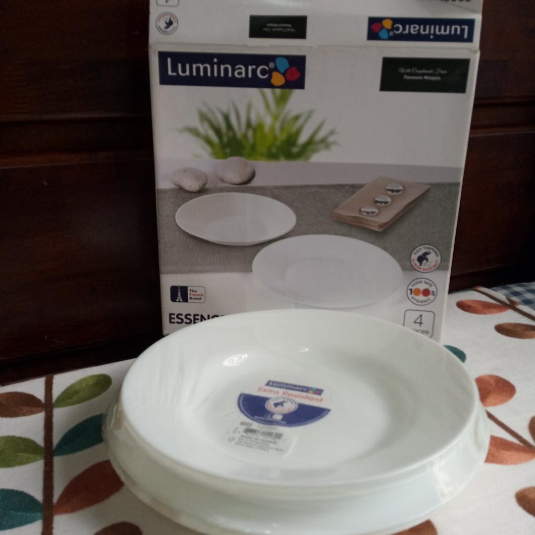 Luminarc 4 Plates set, Furniture & Home Living, Kitchenware & Tableware ...