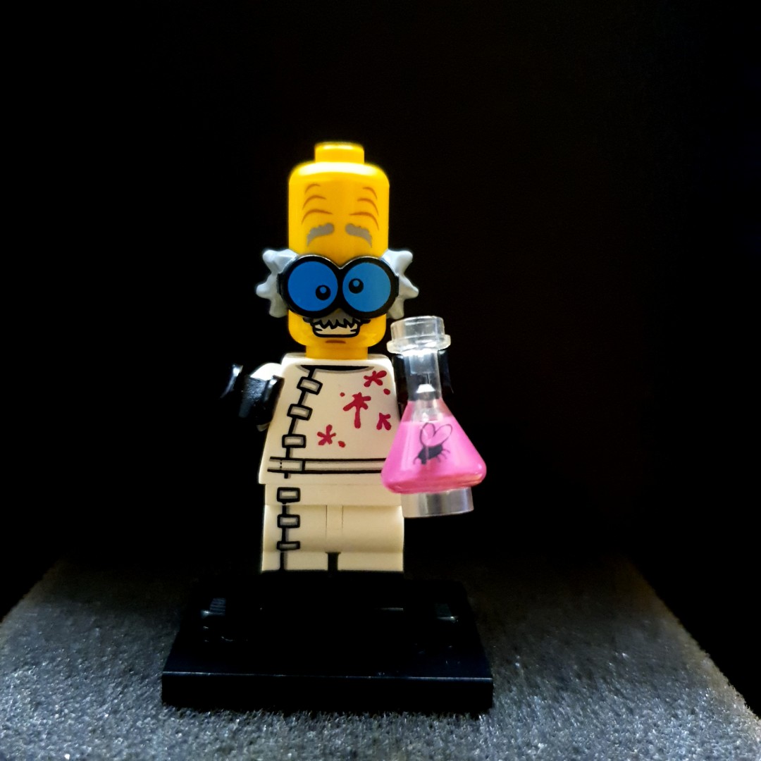 Mad Scientist- LEGO Minifigure Series 14, Hobbies & Toys, Toys & Games ...