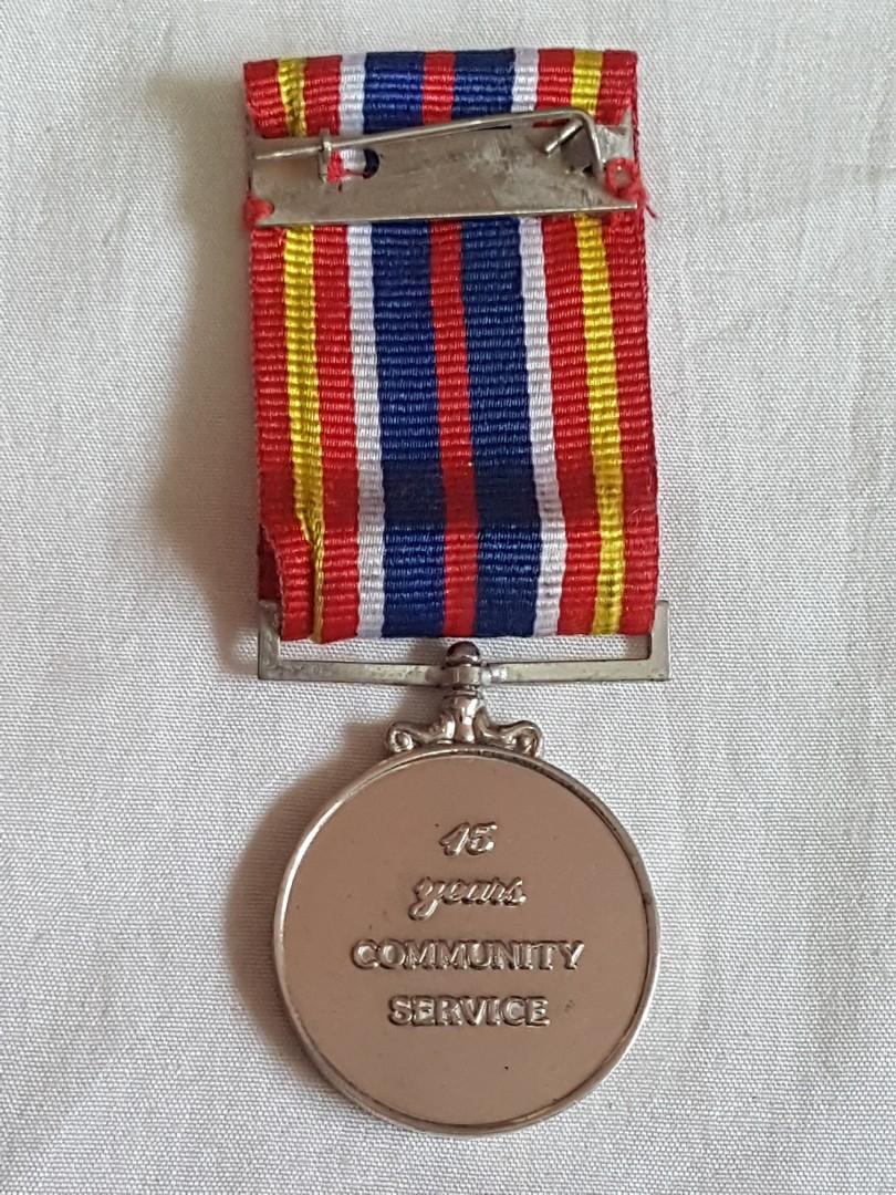 Singapore 15 Years Community Service Award Medal, Hobbies & Toys ...
