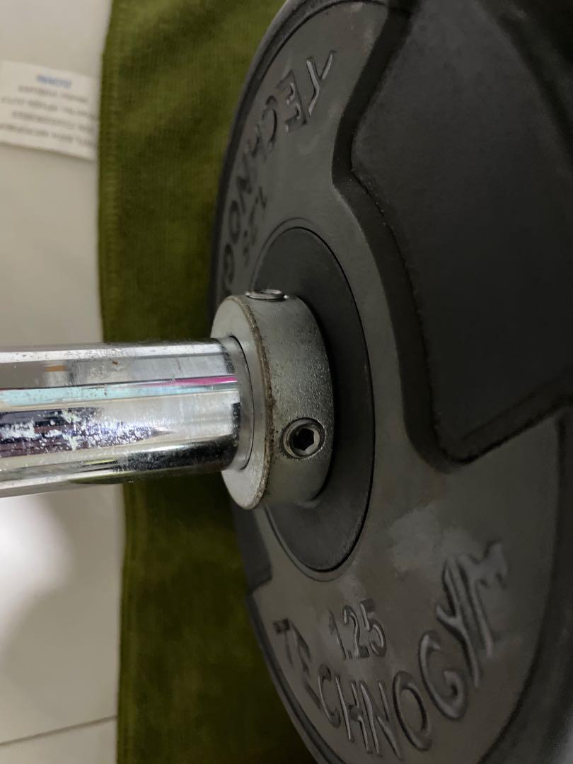 (Technogym) barbell 30.5kg, Sports Equipment, Exercise & Fitness ...