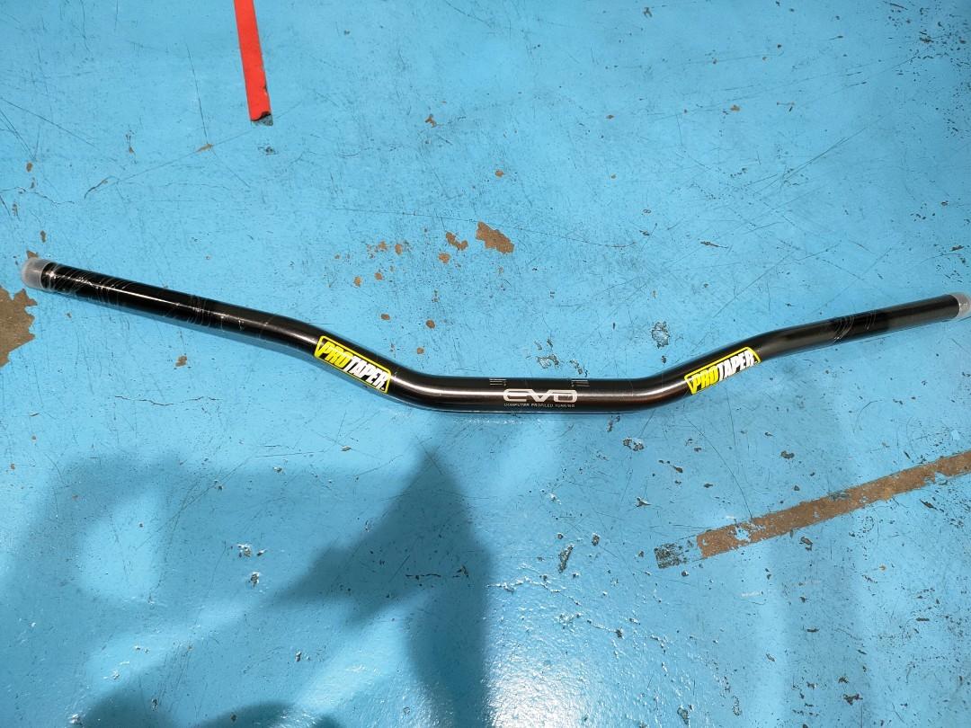 Yamaha MT-09 Handlebar, Motorcycles, Motorcycle Accessories on Carousell