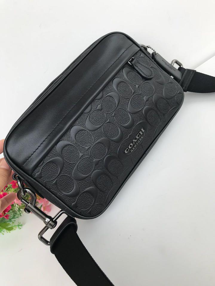Coach Graham Crossbody F50713, Men's Fashion, Bags, Sling Bags on Carousell