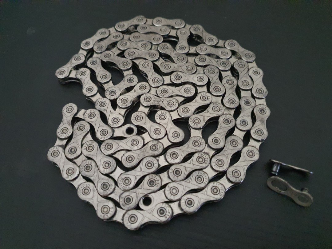 FSC bike chain (10-speed), Sports Equipment, Bicycles & Parts, Parts ...