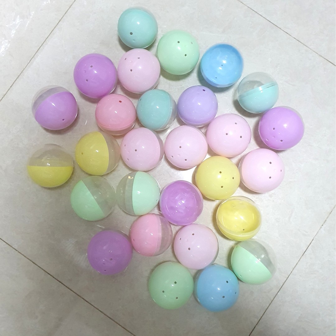 Gashapon Gacha Empty Capsule Balls, Hobbies & Toys, Toys & Games on ...