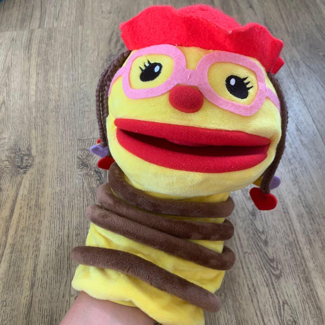 Hi Five (Hi 5) Chatterbox puppet, Hobbies & Toys, Toys & Games on Carousell