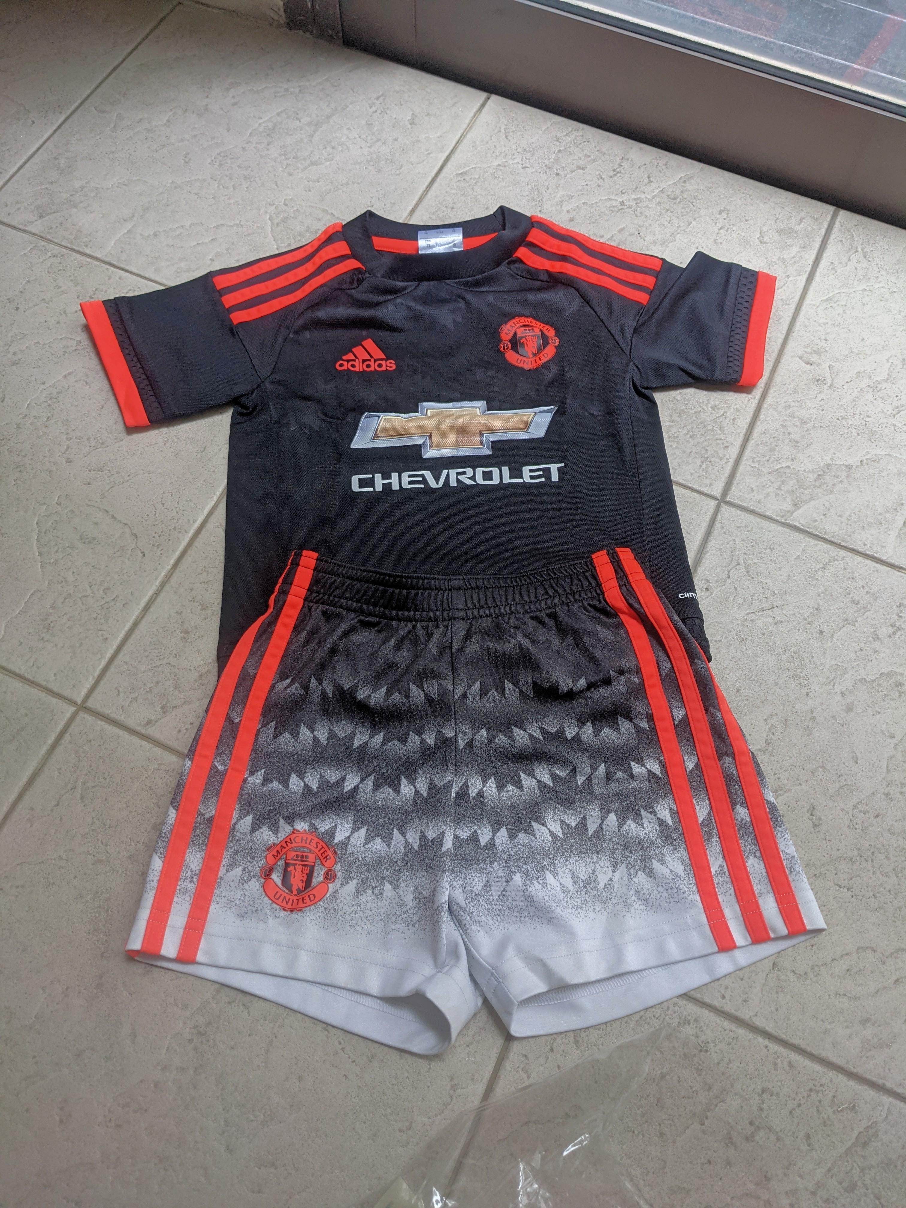 Manchester United black away Kit Kids, Babies & Kids, Babies & Kids ...