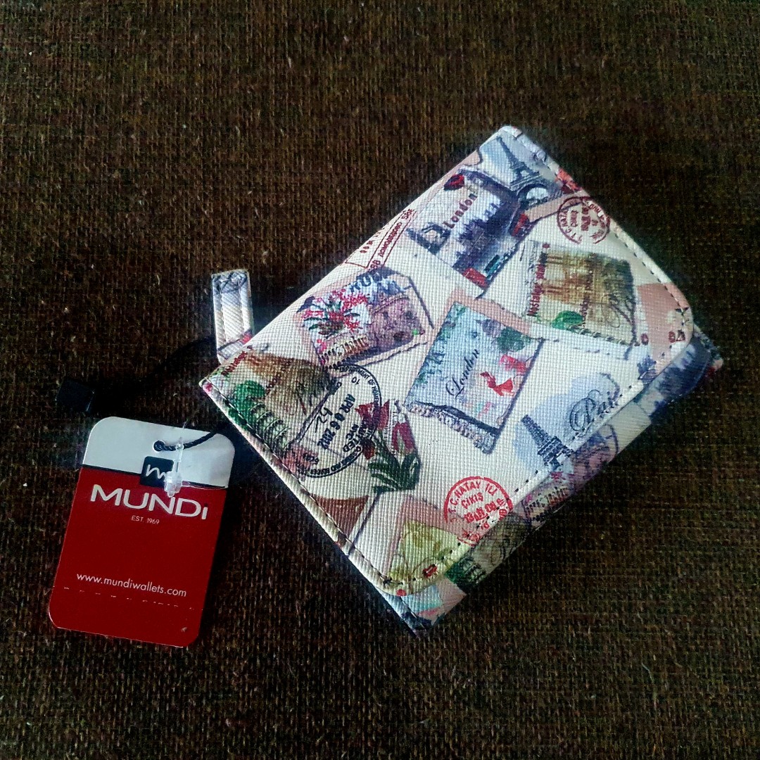 Mundi Short Wallet with Coin Pocket, Women's Fashion, Bags & Wallets ...