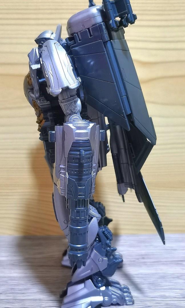 Transformers Studio Series 43 KSI Boss, Hobbies & Toys, Toys & Games on ...