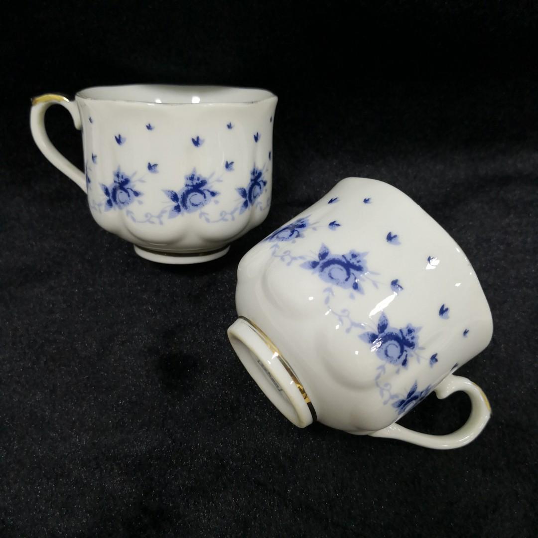 2 X Japan Tohan beautiful blue and white Floral teacup set, Furniture ...