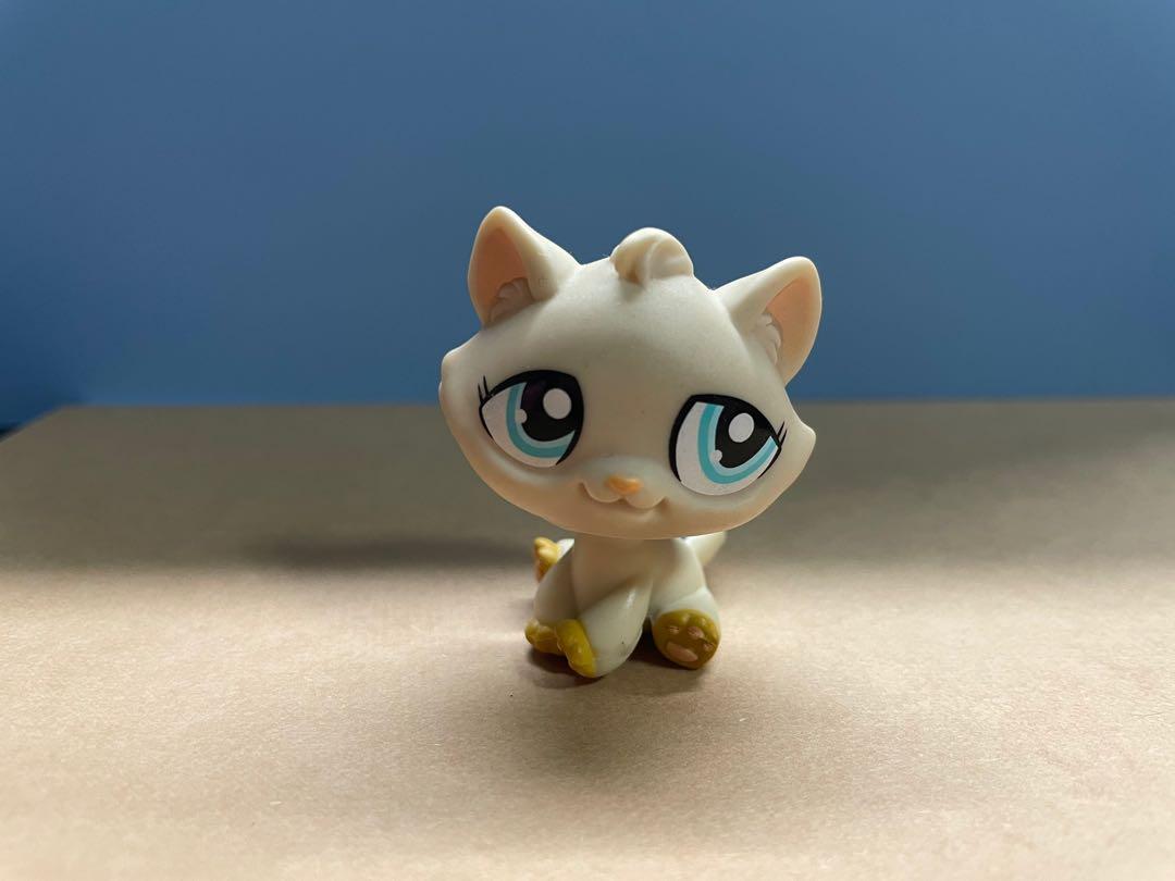 Littlest Pet Shop LPS Yellow Cat, Hobbies & Toys, Toys & Games on Carousell