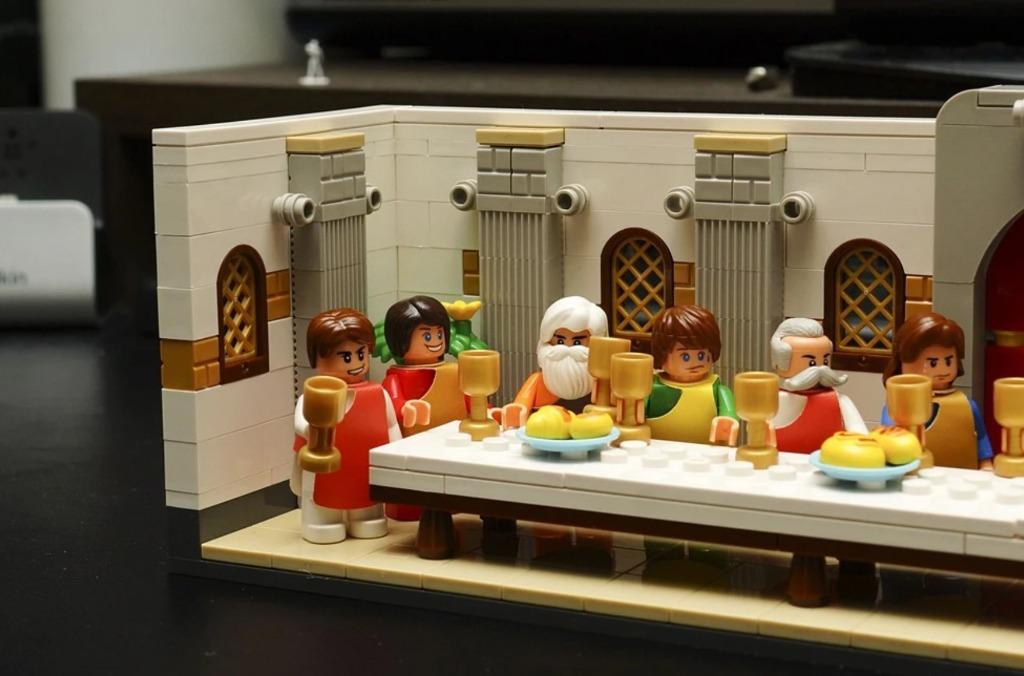 The Last Supper Oxford bricks lego, Hobbies & Toys, Toys & Games on ...