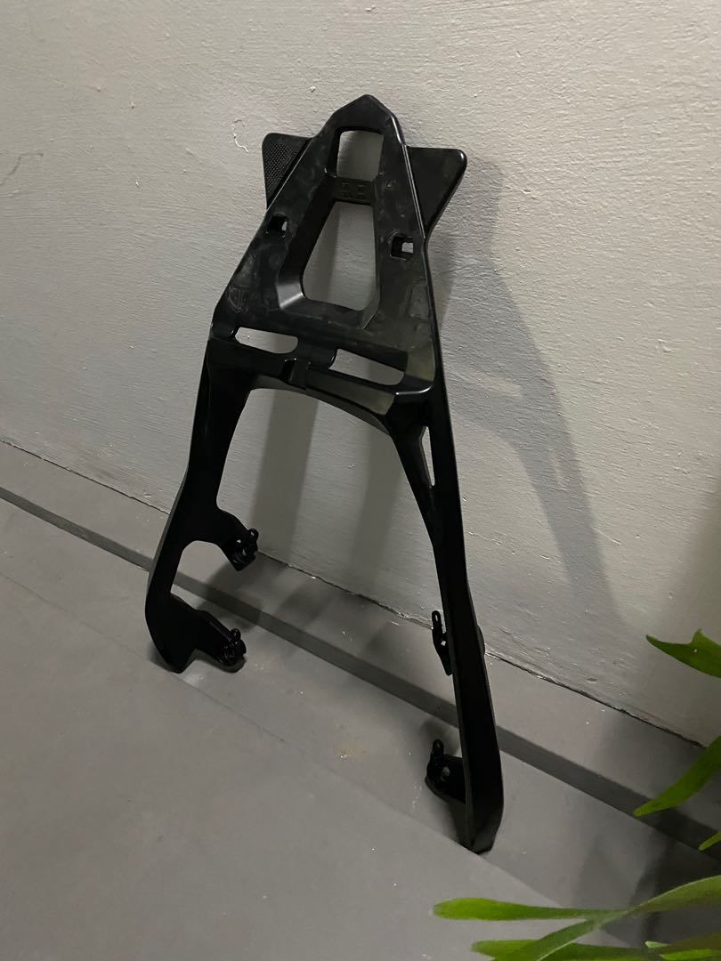 Yamaha Xmax 300 Heavy duty Rack, Motorcycles, Motorcycle Accessories on ...
