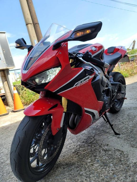HONDA CBR1000RR SC77 ABS TCS, 機車, 重機在旋轉拍賣