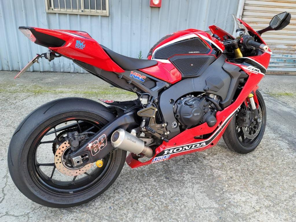 HONDA CBR1000RR SC77 ABS TCS, 機車, 重機在旋轉拍賣