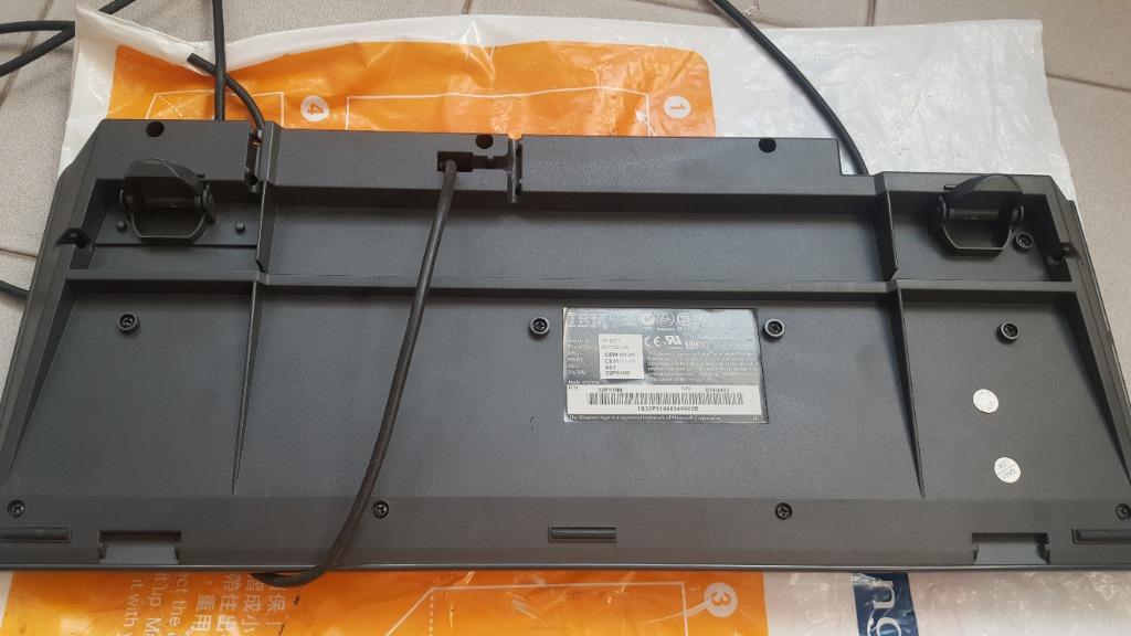 IBM Keyboard KB-0225 Keyboard 鍵盤 電腦鍵盤 PS/2 connector PS2 圓頭KEYBOARD, 電腦 ...