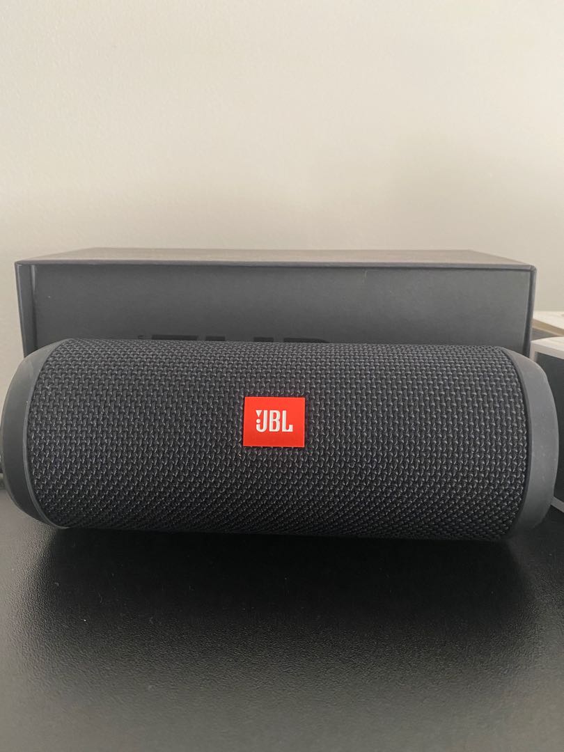 JBL Flip 3 SE, Audio, Soundbars, Speakers & Amplifiers on Carousell