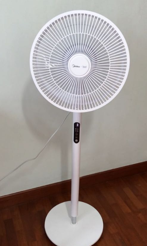 Midea Smart Floor Fan, Furniture & Home Living, Lighting & Fans, Fans ...